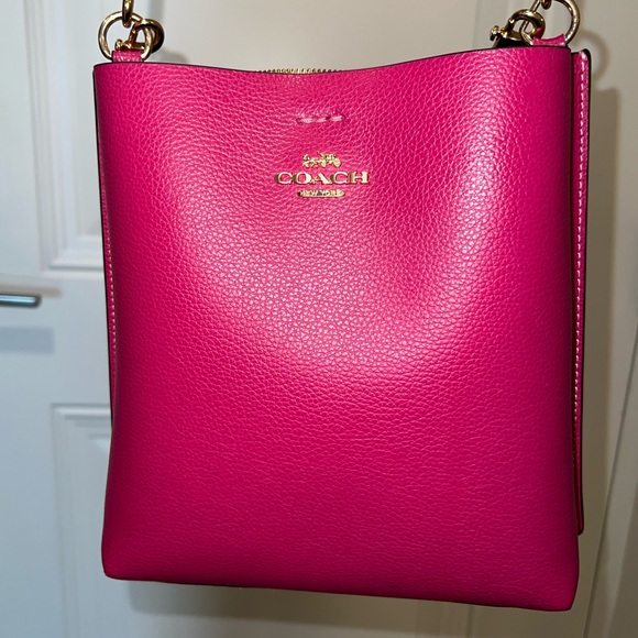 Coach | Bags | Hot Pink Coach Bucket Bag Excellent Condition Too Small ...